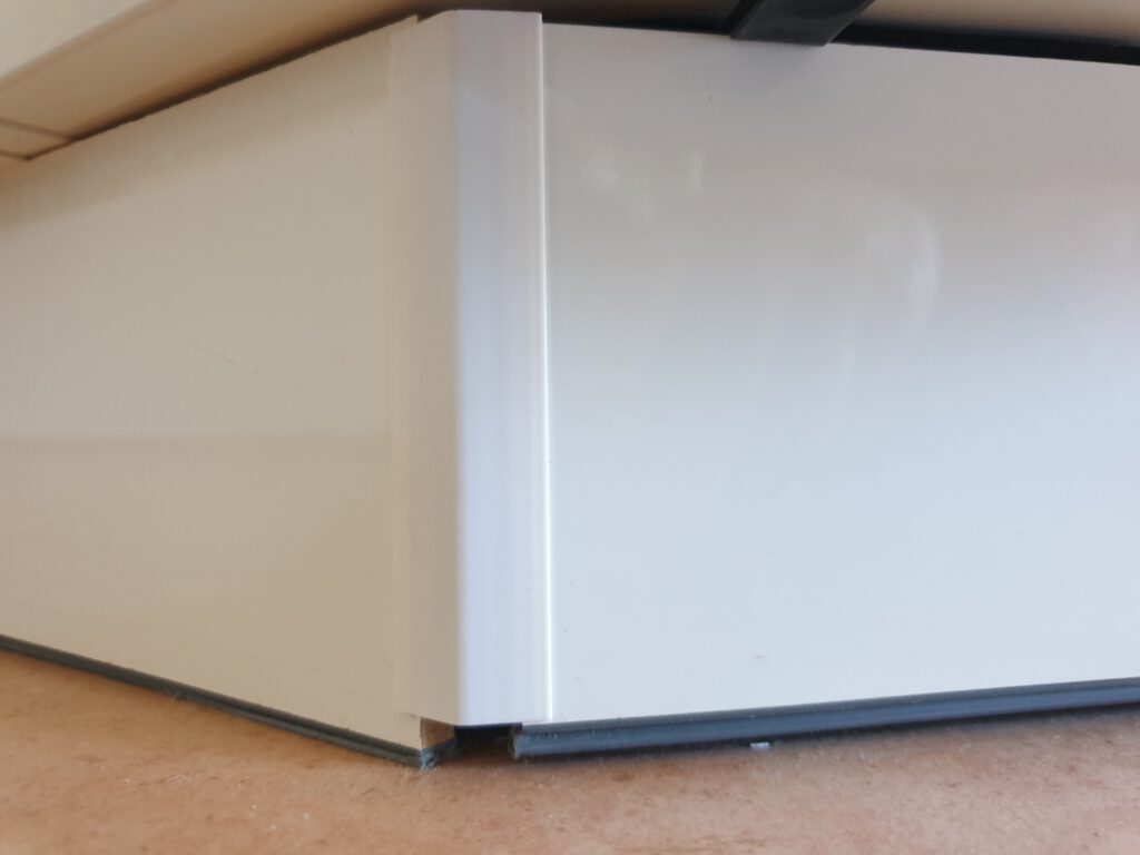 Sockelverbinder für ALNO Küchen – 135° Innenecke | Ersatzteile ...